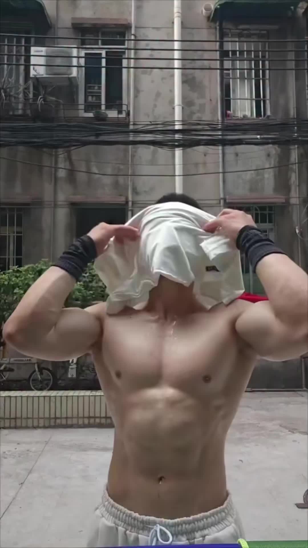 0510(127).mp4 - COS.TV