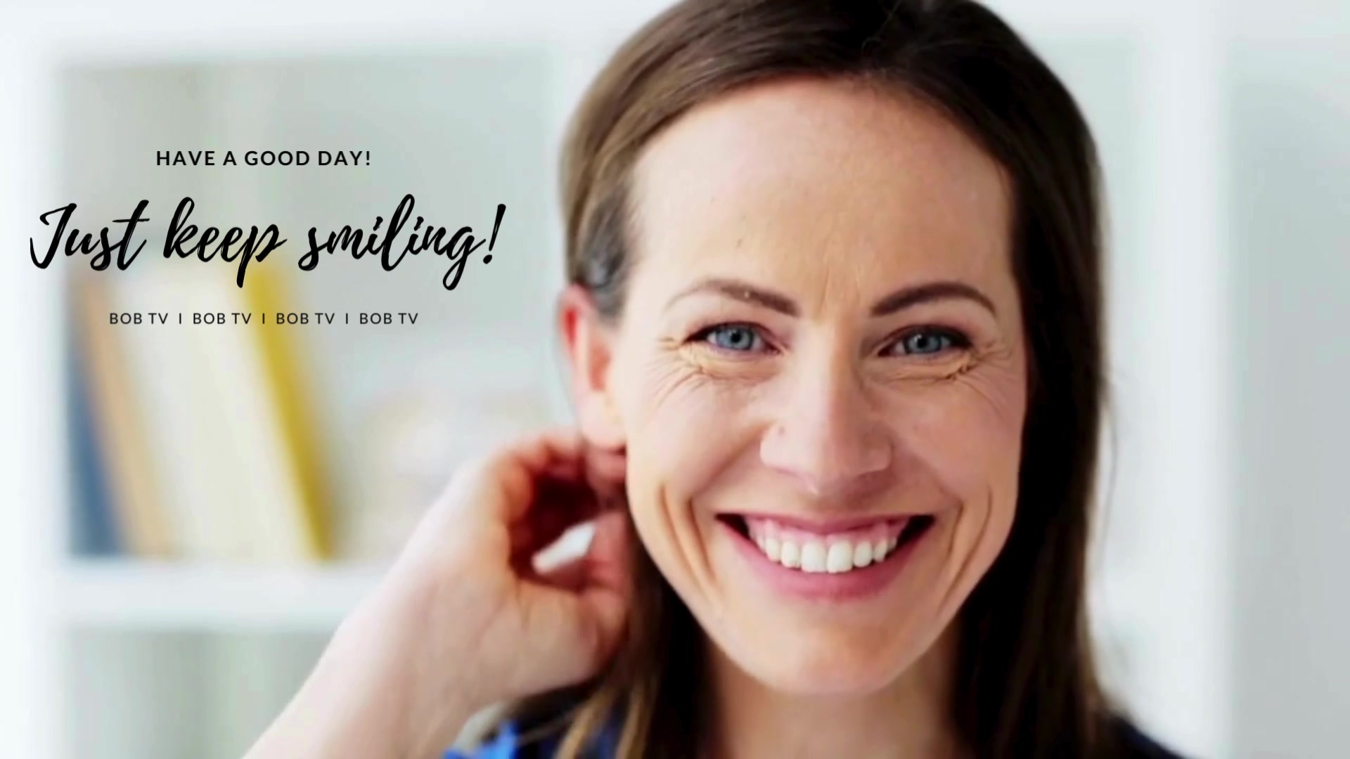 Just keep smiling! - COS.TV