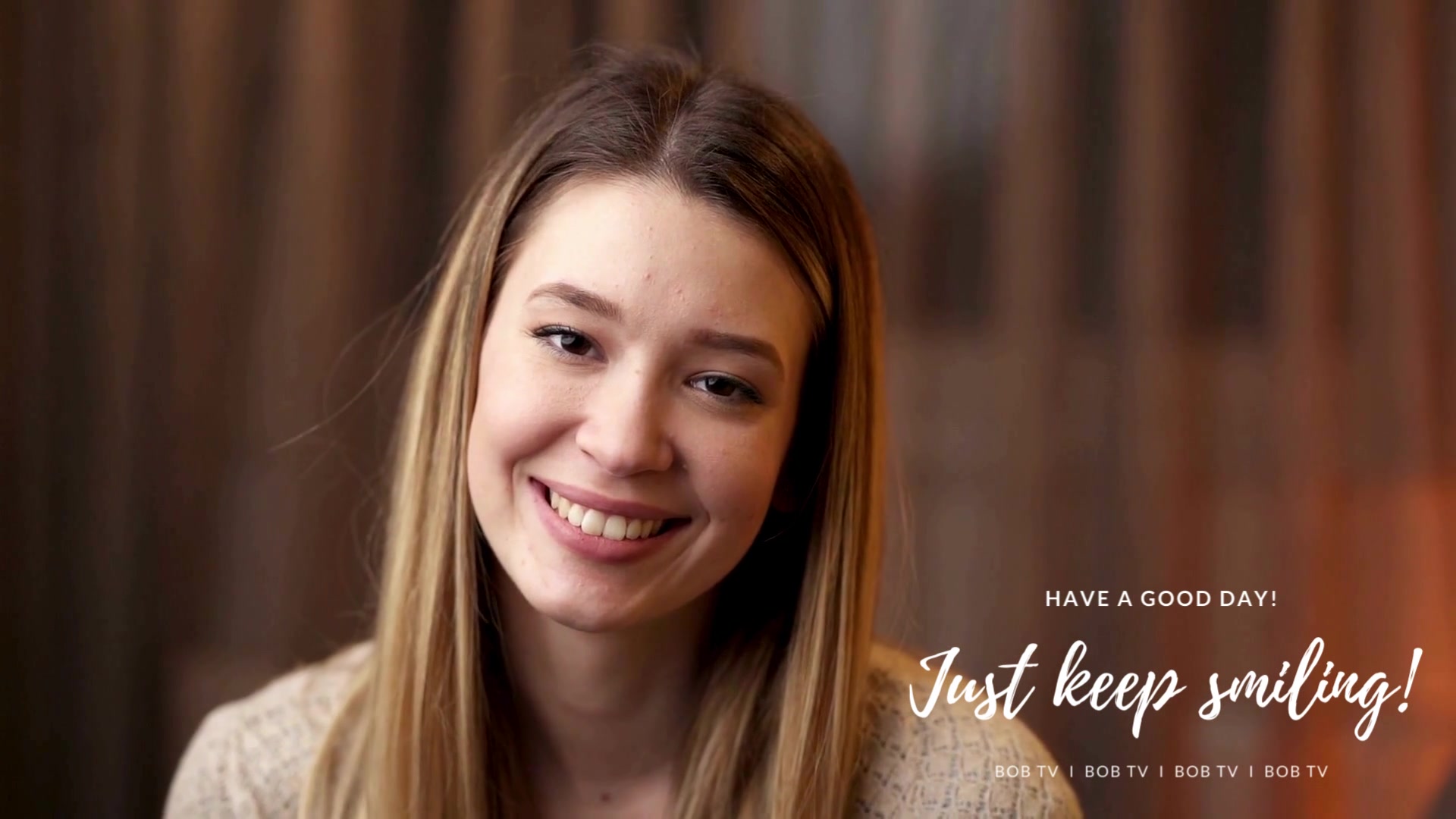 Just keep smiling! - COS.TV