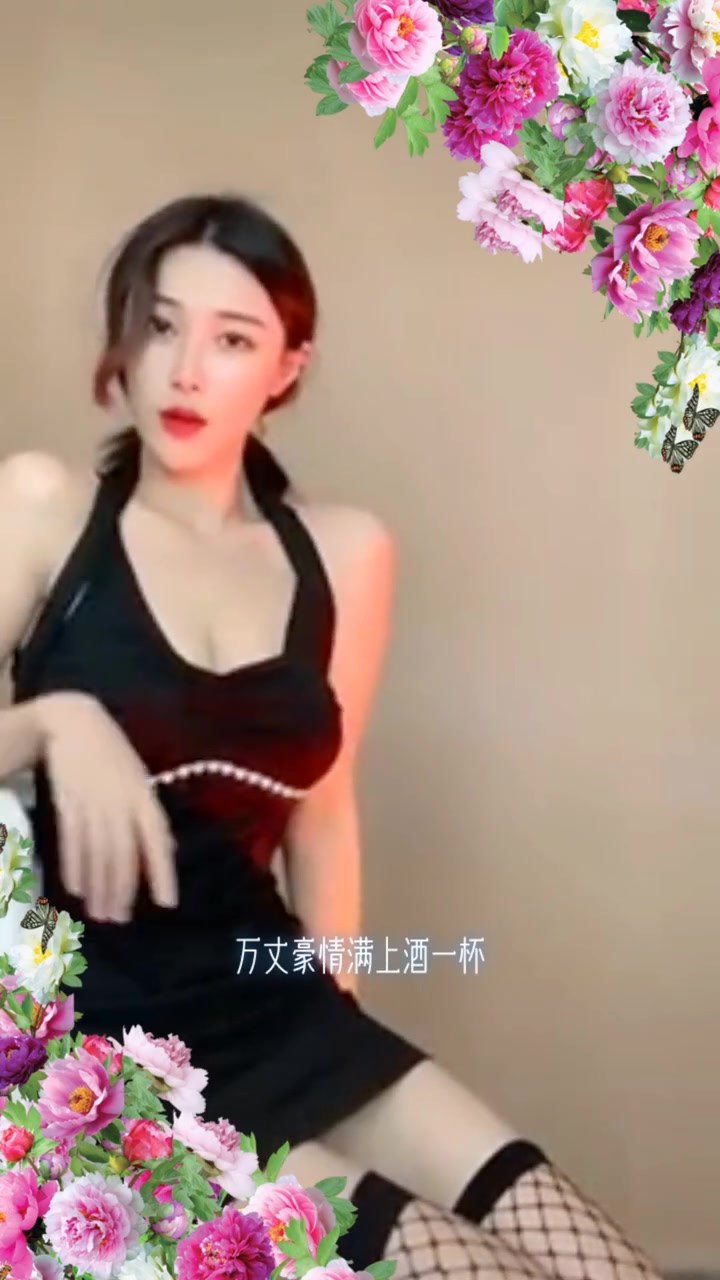 Seductive lady 1172 - COS.TV