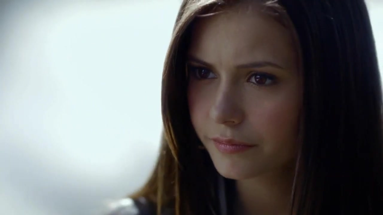 Stefan e Elena se CONHECEM _ The Vampire Diaries (1x01) - COS.TV