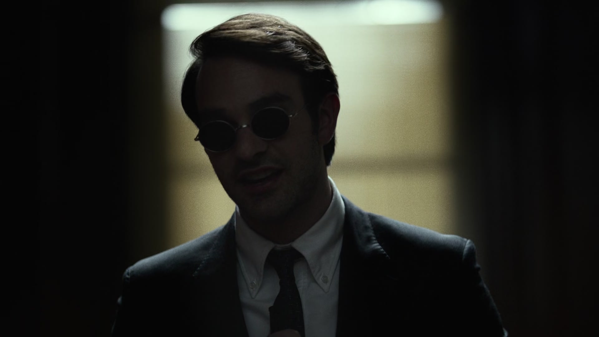 Marvel's Daredevil "Rabbit in a Snowstorm" S01E03 - COS.TV