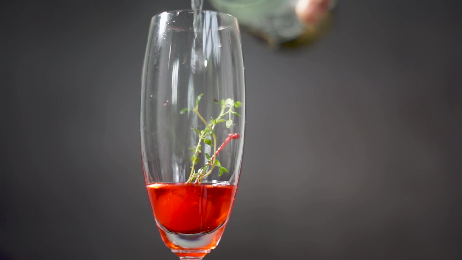 Drink - COS.TV