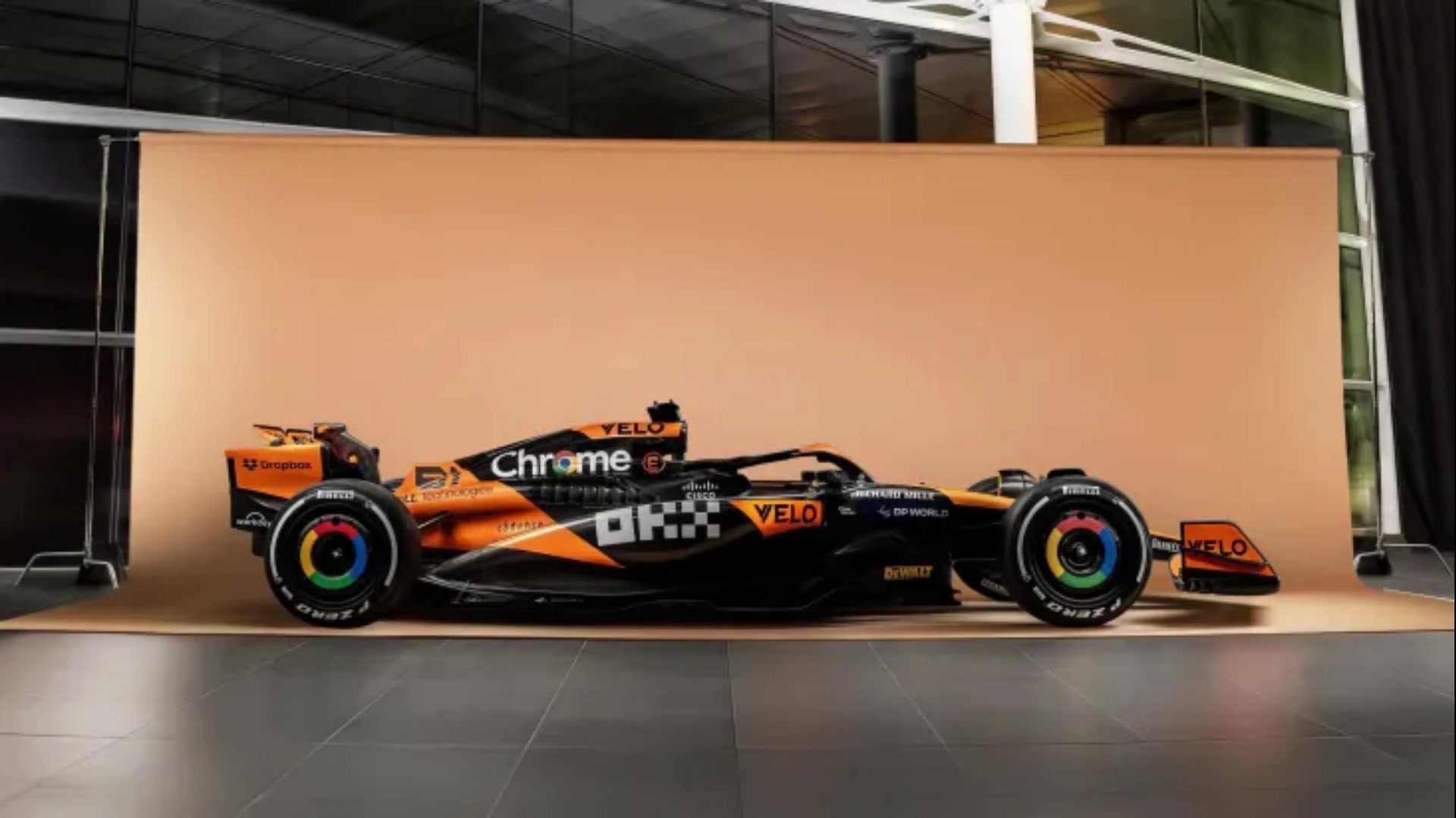 Formula 1 25.mp4 - COS.TV