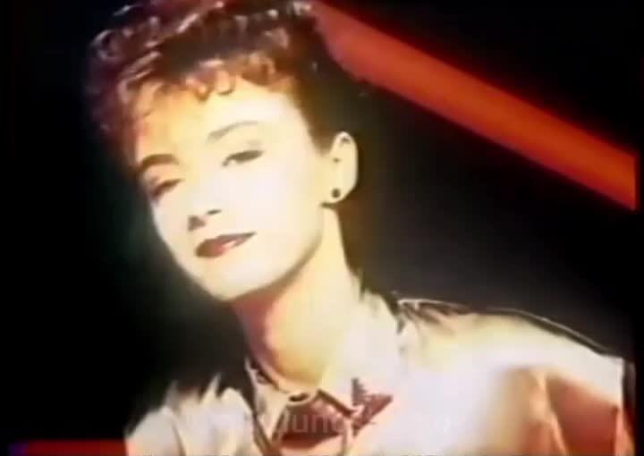 Comercial fita K7 BASF com Virginie (Metrô) (1985) - COS.TV